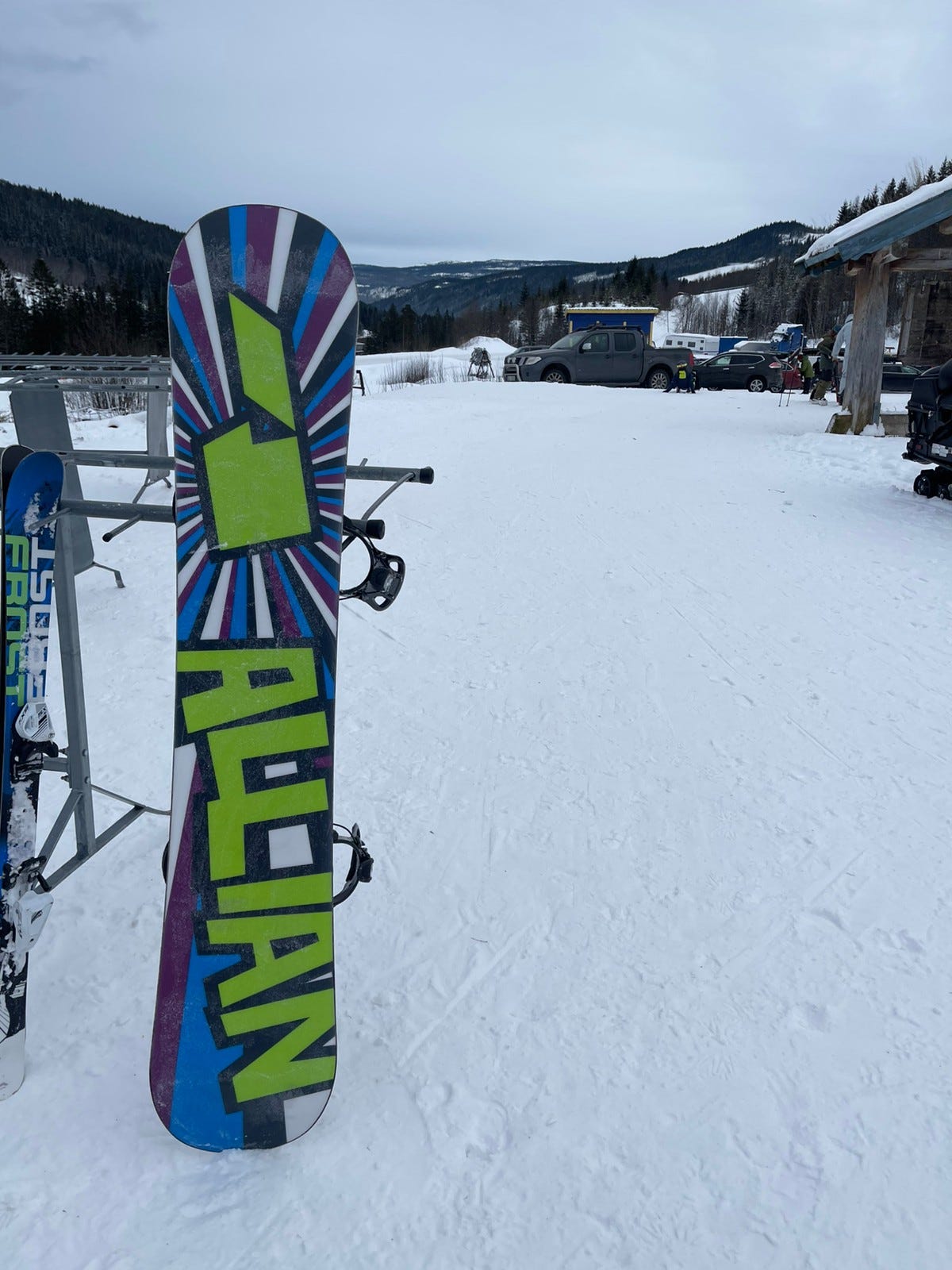 Allian Damage Snowboard 158 | FINN-torget