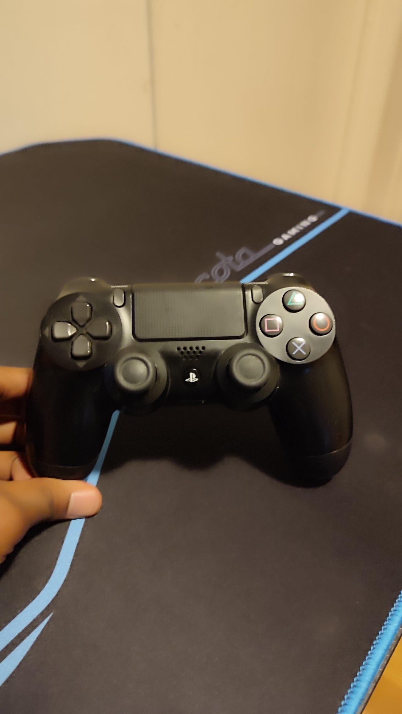 Din beste investering – PS4-kontroller med permanent løsning på stick drift | FINN-torget