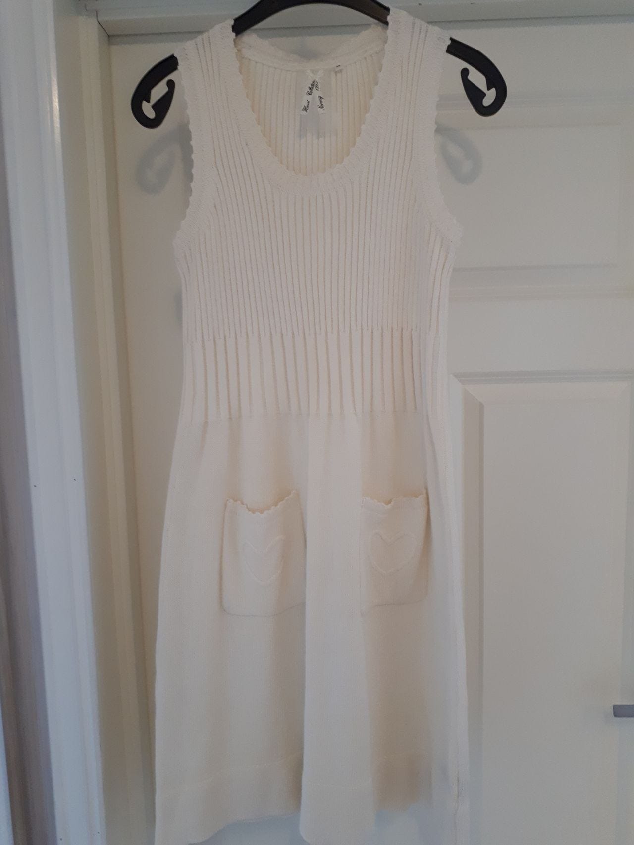 Kjole fra haust m/ull str. 38 | FINN-torget