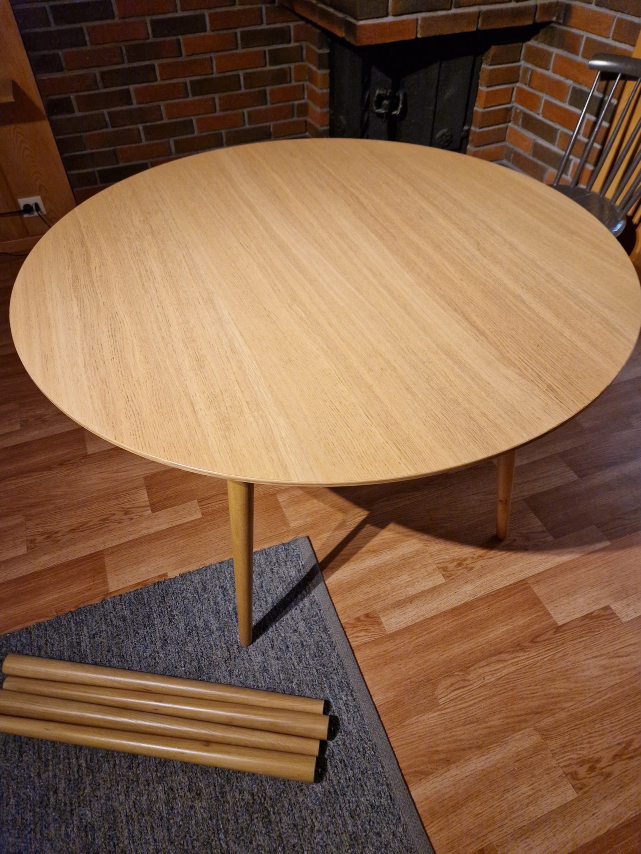 Spisebord eik finer Ø120 | FINN-torget