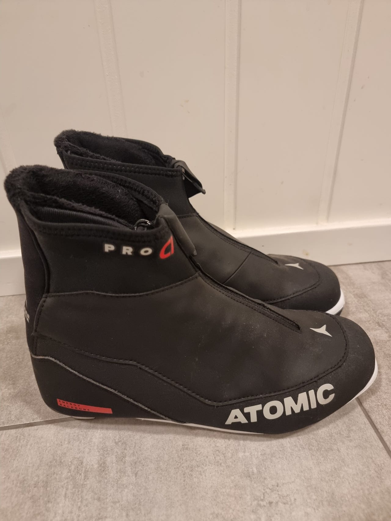 Klassisk skisko Atomic Pro C1 Classic Black | FINN-torget