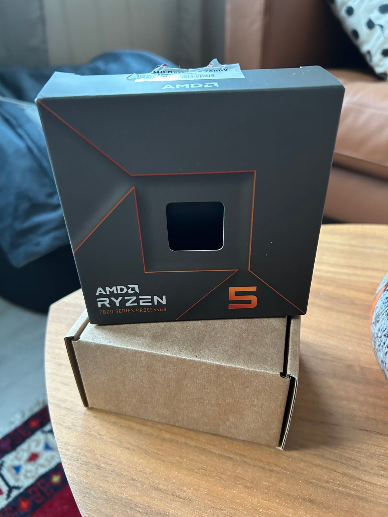 AMD Ryzen 5 7600X CPU - 6 kjerner - 4.7 GHz | FINN-torget