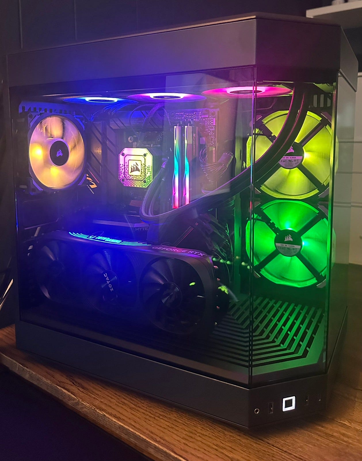 AMD Ryzen 7 7800X3D Zotac RTX 4080 SUPER Trinity 64GB DDR5 NVMe M2 ...