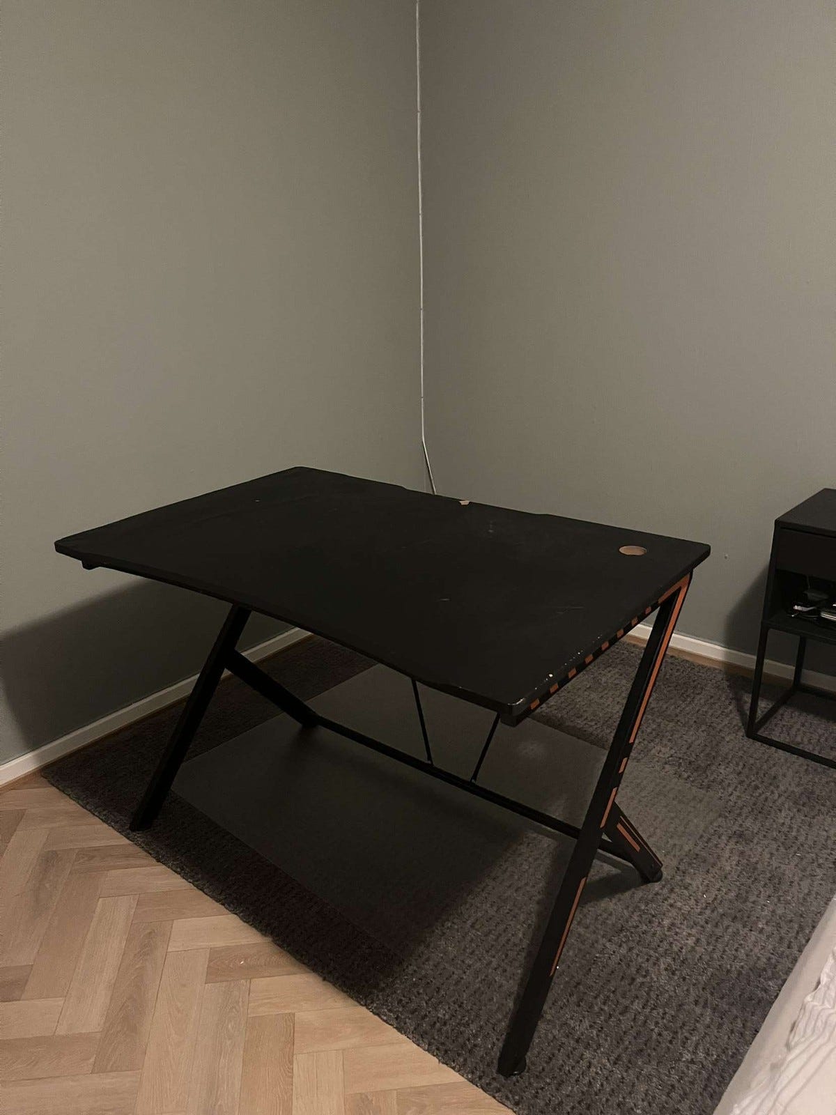 Gaming pult | FINN-torget