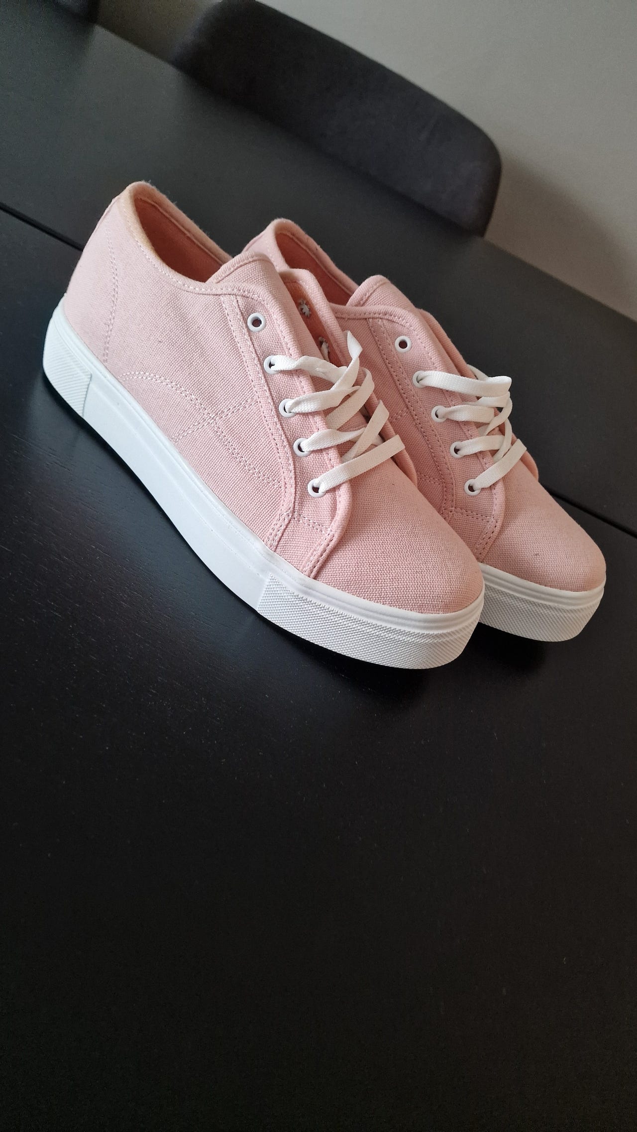 Luna sneakers, str 40 | FINN-torget