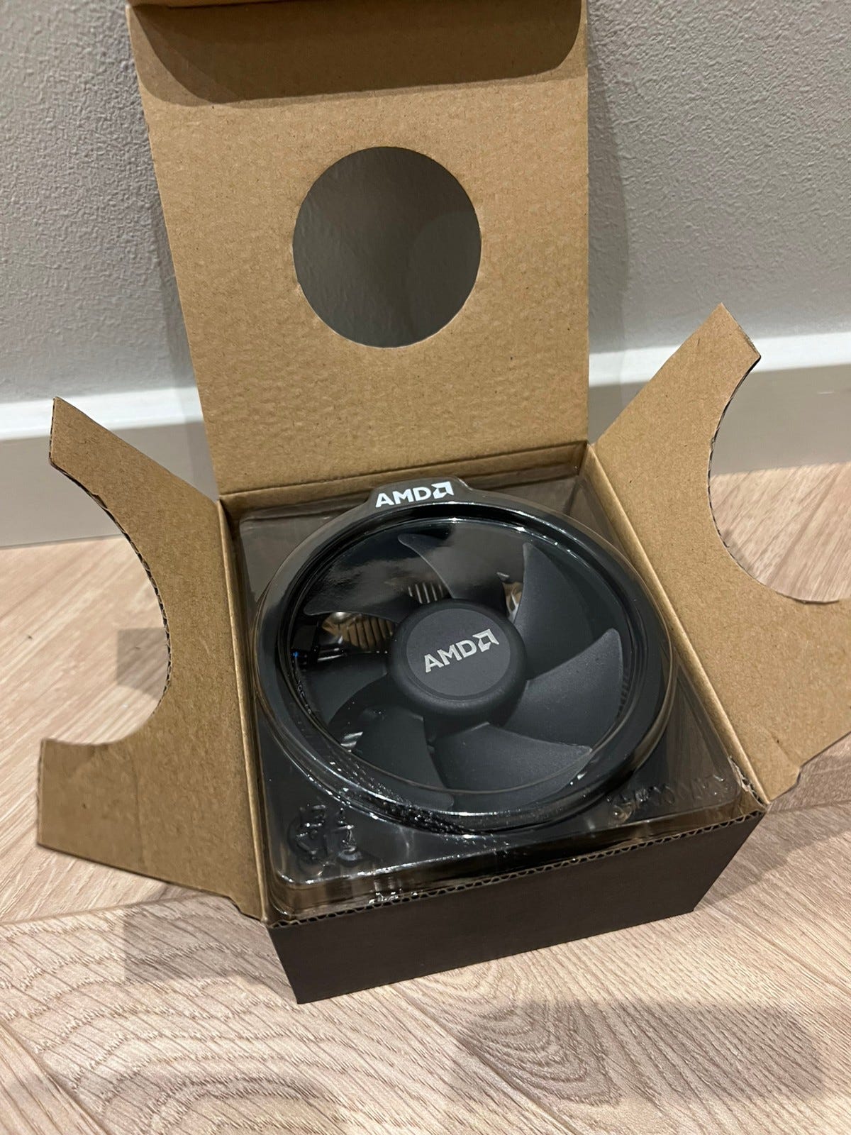 AMD Wraith Stealth Thermal Solution cpu kjøler | FINN-torget