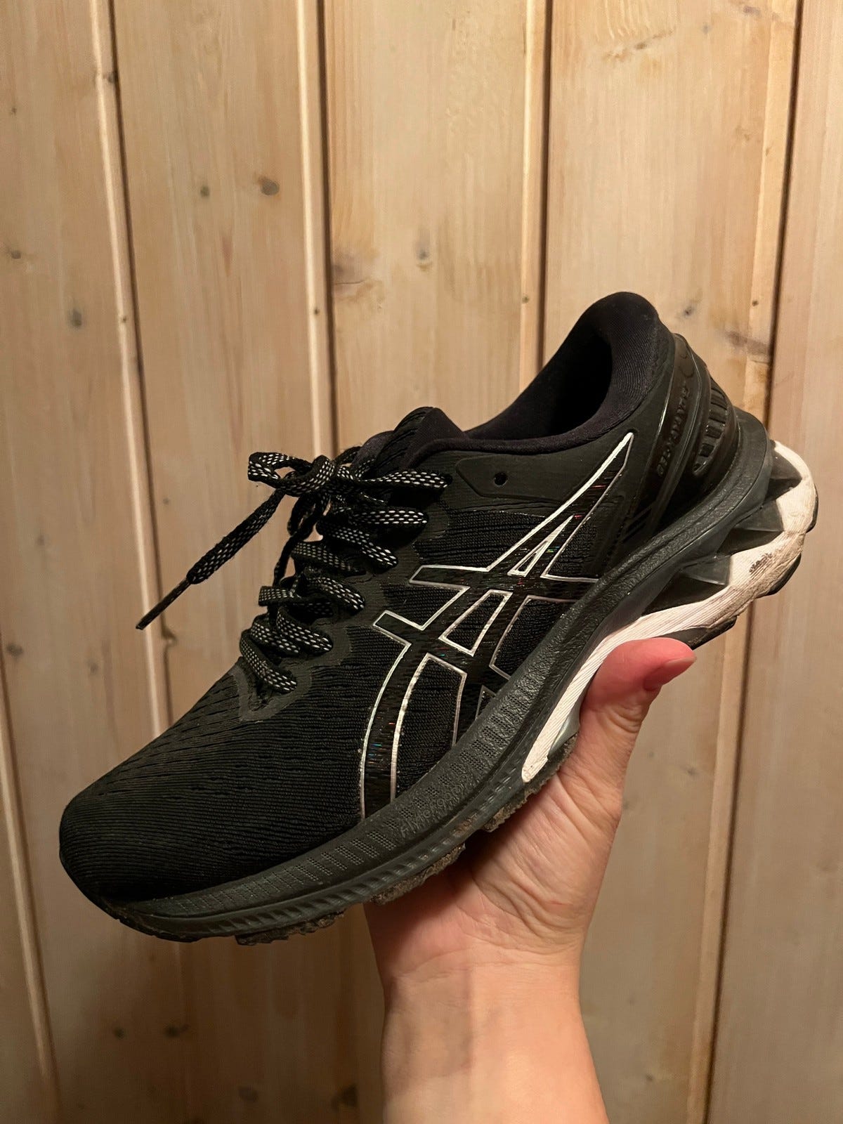 Asics GT 2000 løpesko gymsko | FINN-torget