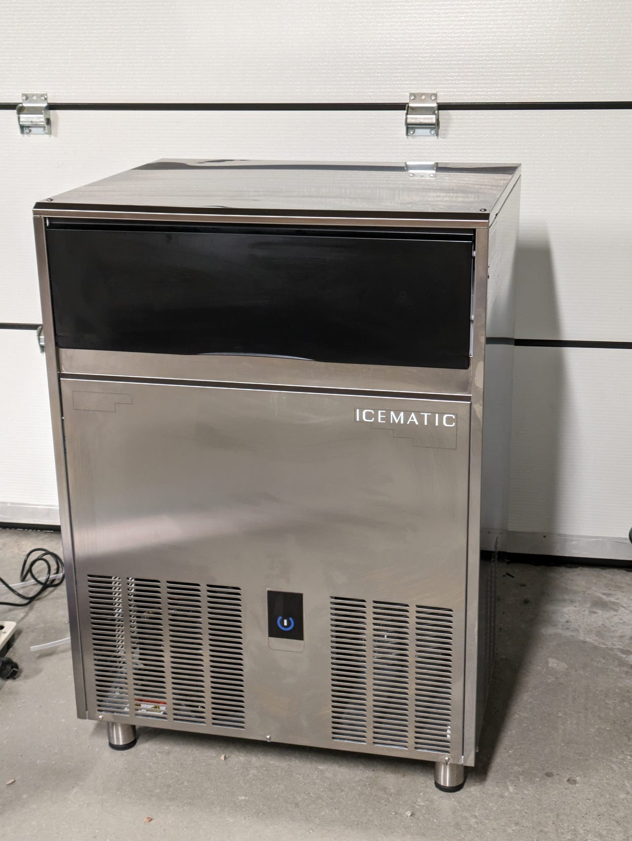 Isbitmaskin Icematic C 90 A (86kg/24t) | FINN-torget