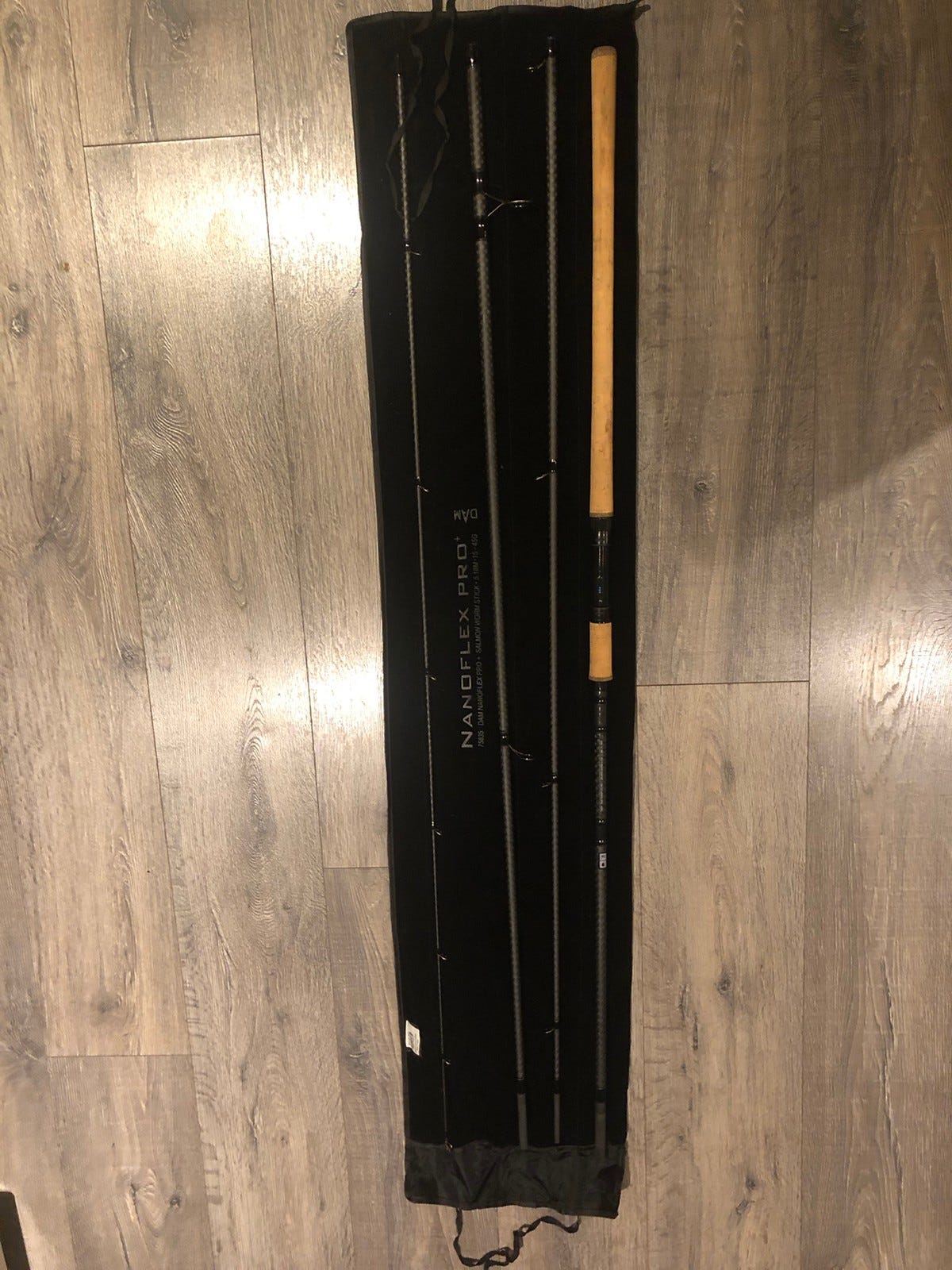 DAM Nanoflex Pro+Salmon Worm Stick spinnestang | FINN-torget