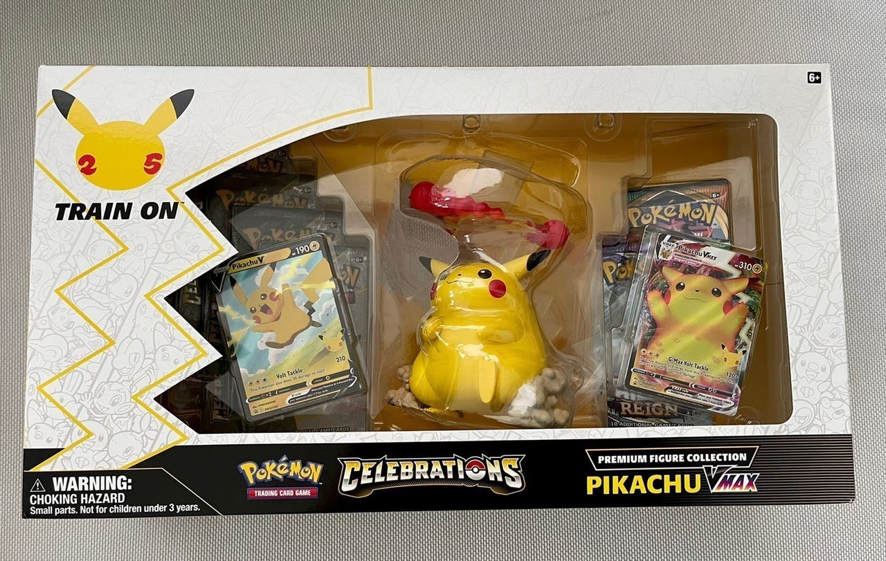 Pokemon Celebrations Premium Figure Collection boks | FINN-torget