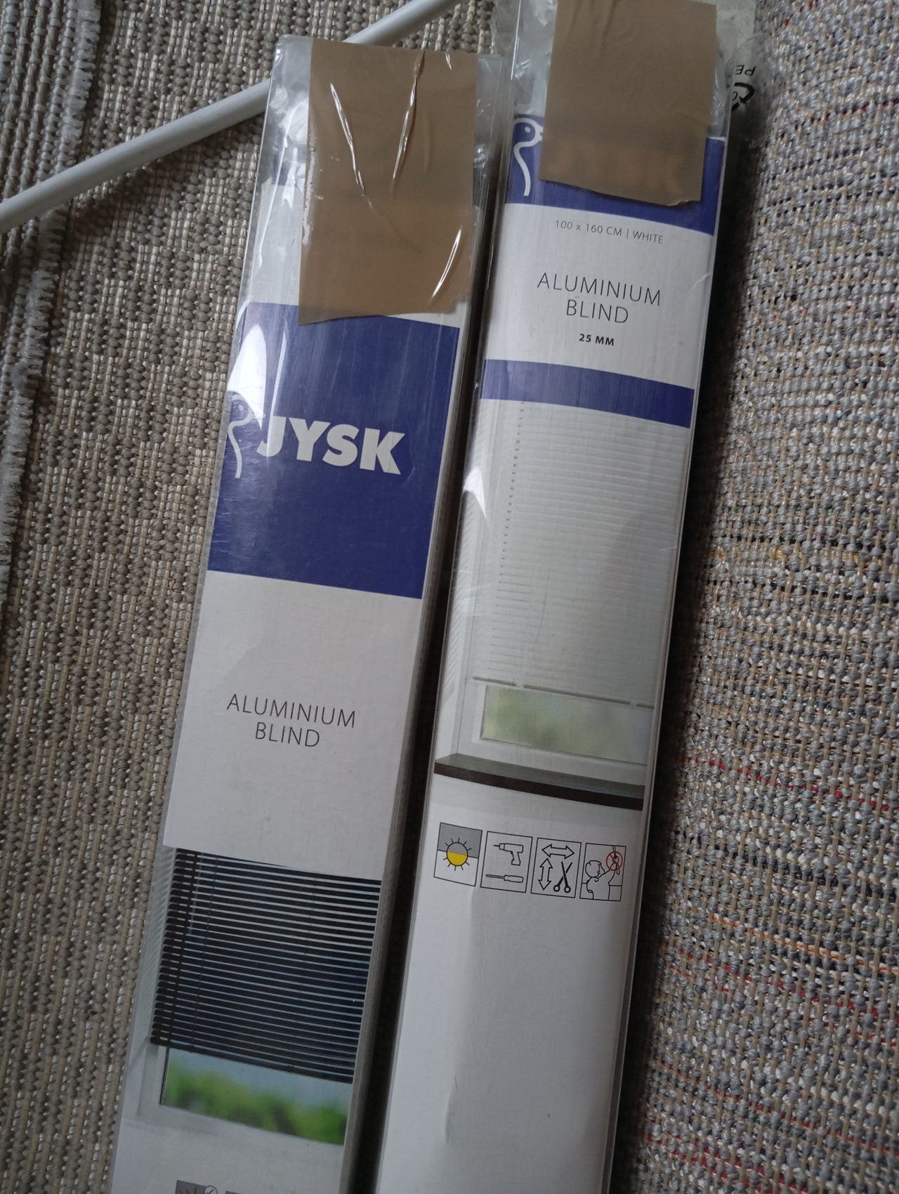 Persienner Alliminium blind 2stk for 50 | FINN-torget