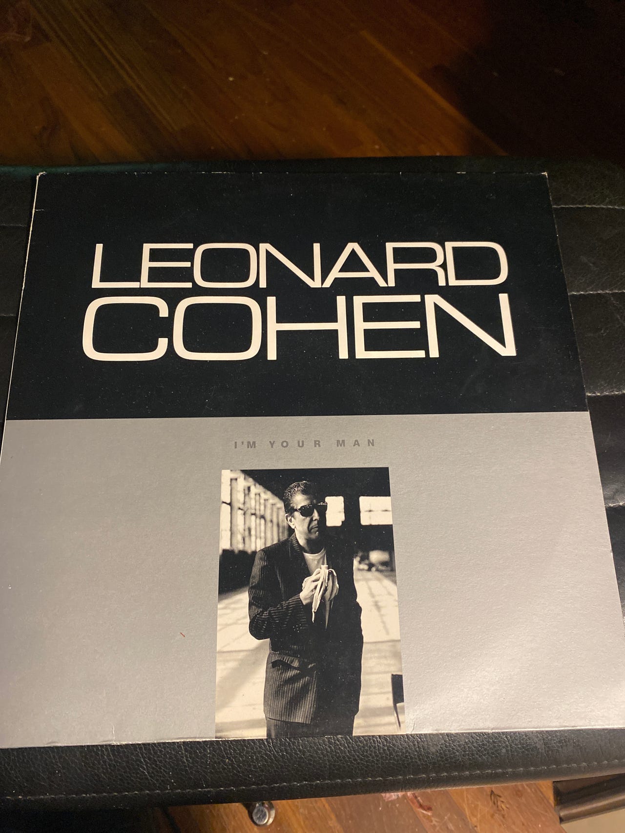 Leonard Cohen ** I'm Your Man ** LP | FINN-torget