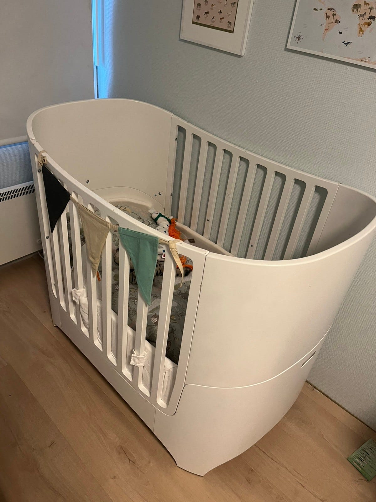 Hvit Leander Classic Junior seng (komplett med forlengerdel) | FINN-torget