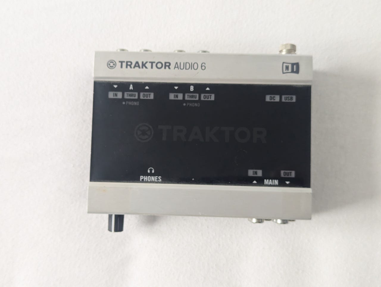 Native Instruments Traktor Audio 6 Interface | FINN-torget