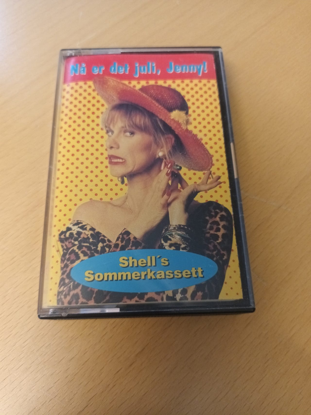 Nå Er Det Juli, Jenny! Shell's Sommerkassett | FINN-torget