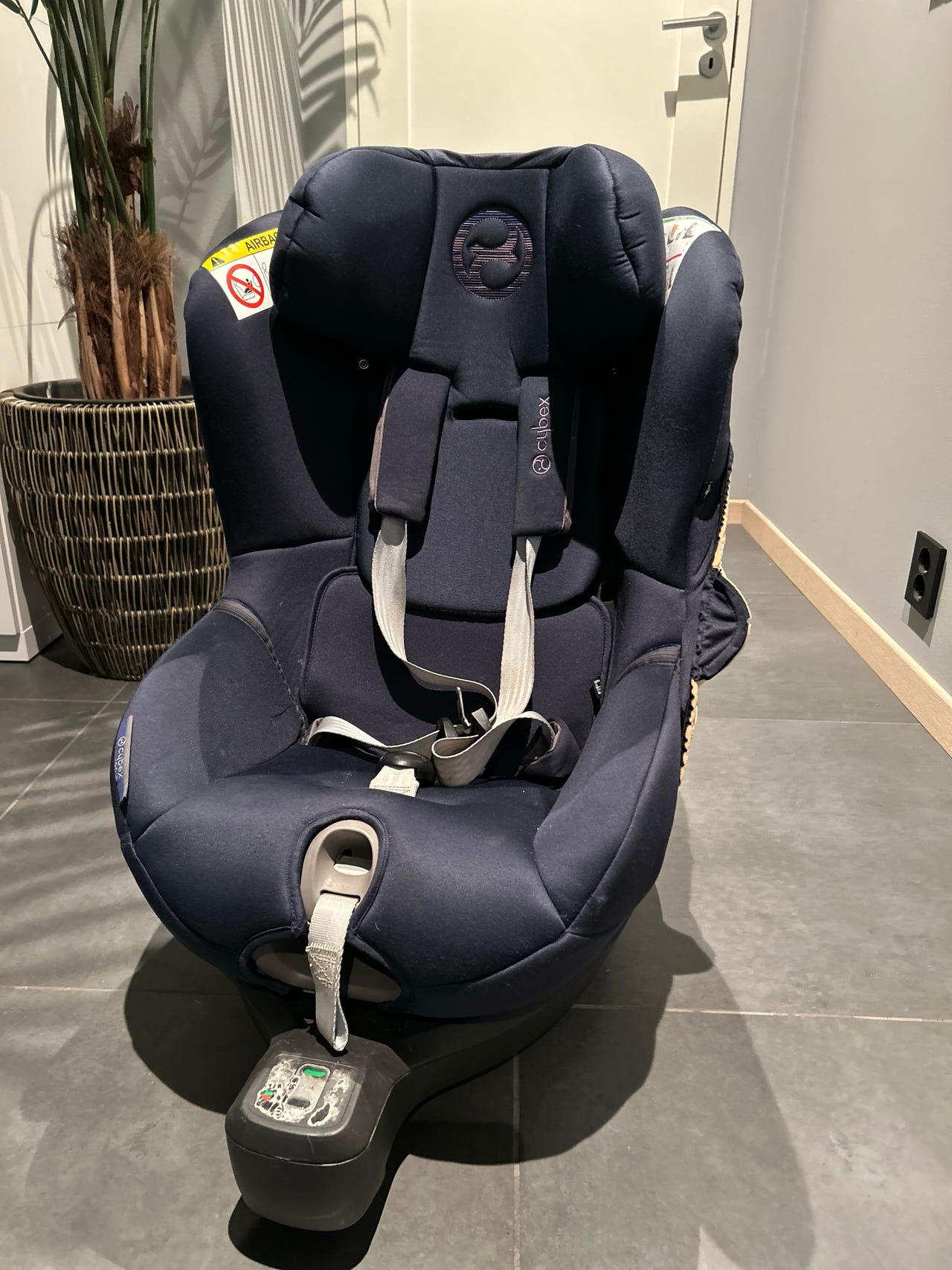 Bilstol Cybex kan snues 180 grader | FINN-torget
