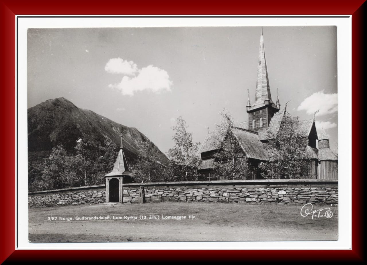 ** LOM KIRKE. GUDBRANDSDALEN, LOMSEGGEN Tilv. ** REF. 8673 | FINN-torget