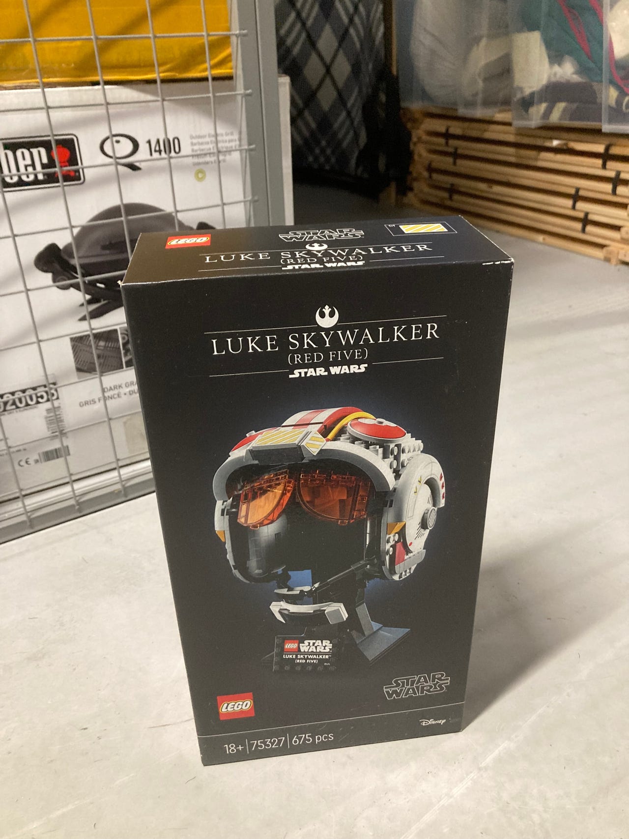 Lego 75327 Star Wars Hjelmen til Luke Skywalker (Red Five) | FINN-torget