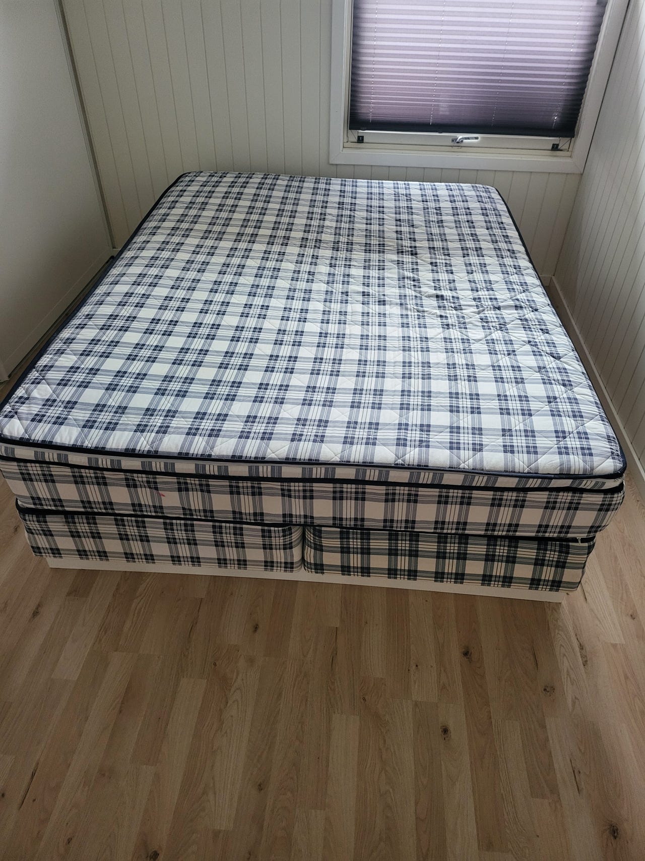 Seng 150 | FINN-torget