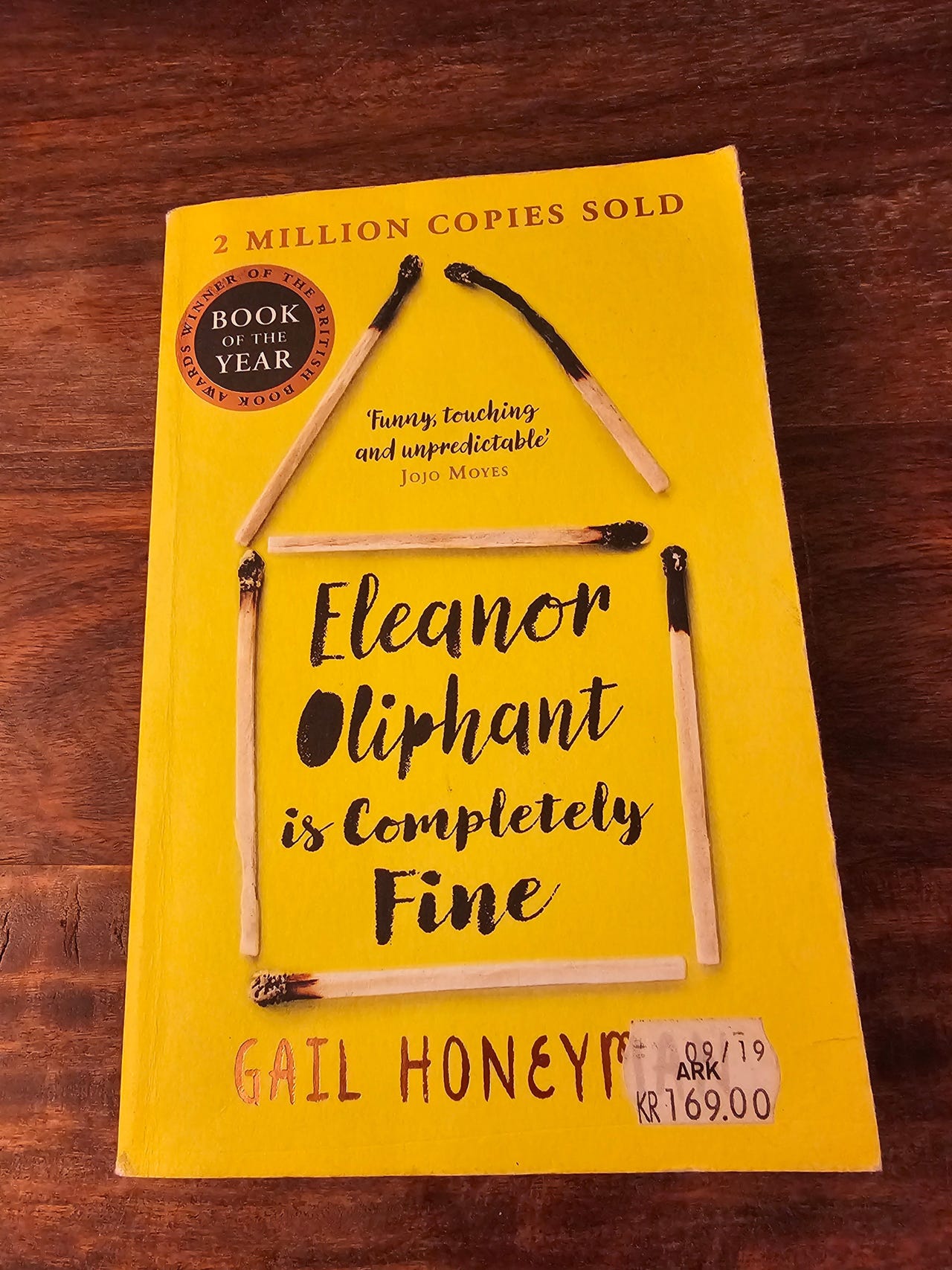 Eleanor Oliphant is completely fine. Gail Honeyman | FINN-torget