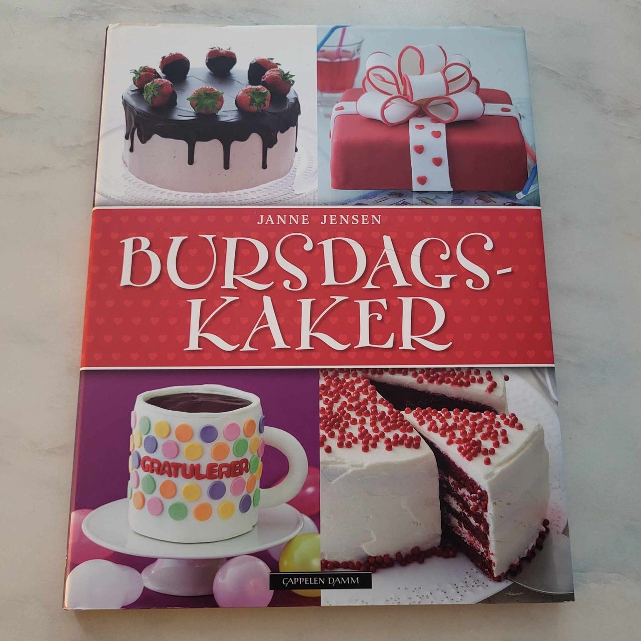 Kokebok - bursdagskaker | FINN-torget
