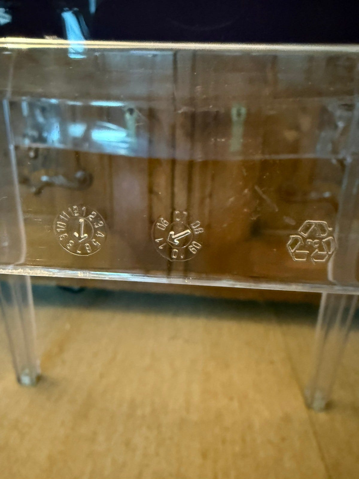 LOUIS GHOST KARTELL STOL | FINN-torget