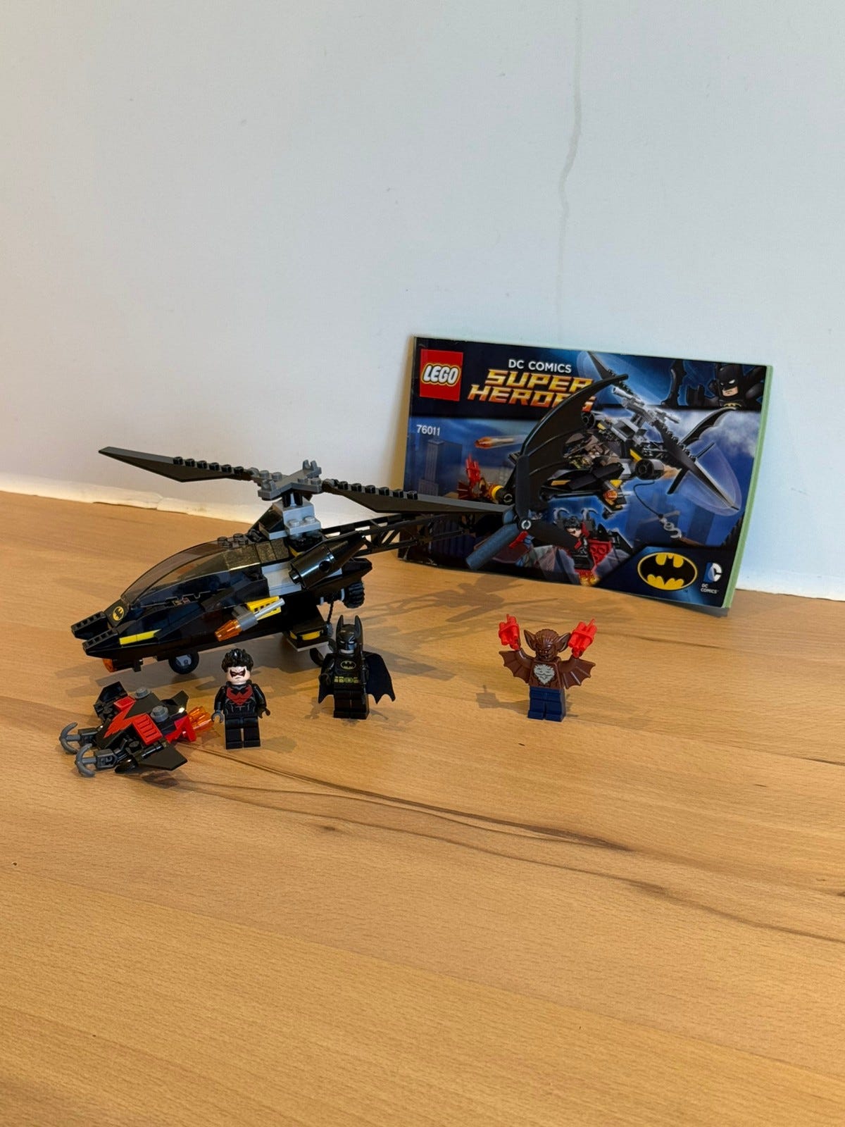 Komplett Lego DC Super Heroes 76011 Man-Bat attack | FINN-torget