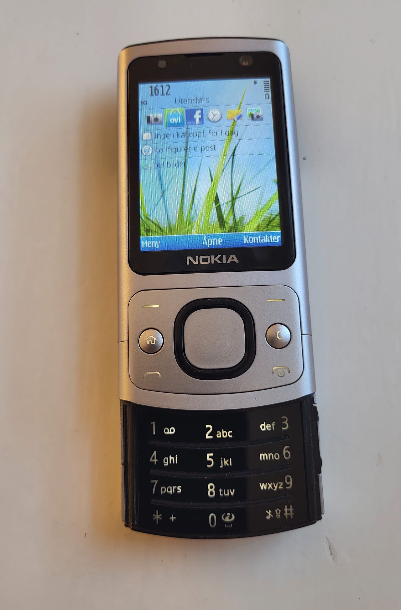 Nokia 6700 slide | FINN-torget