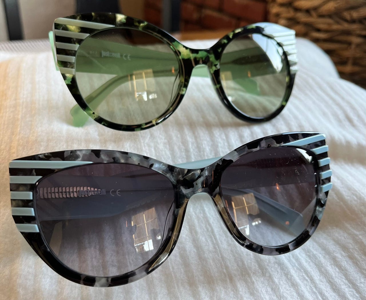 Nye kule solbriller fra Just Cavalli | FINN-torget