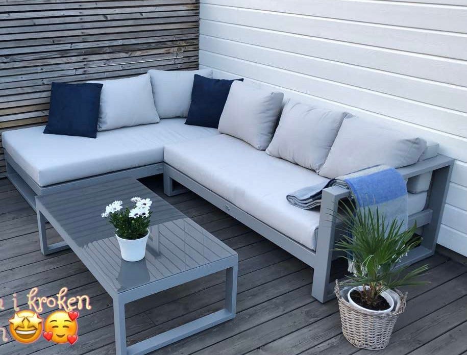 Utesofa med bord | FINN-torget