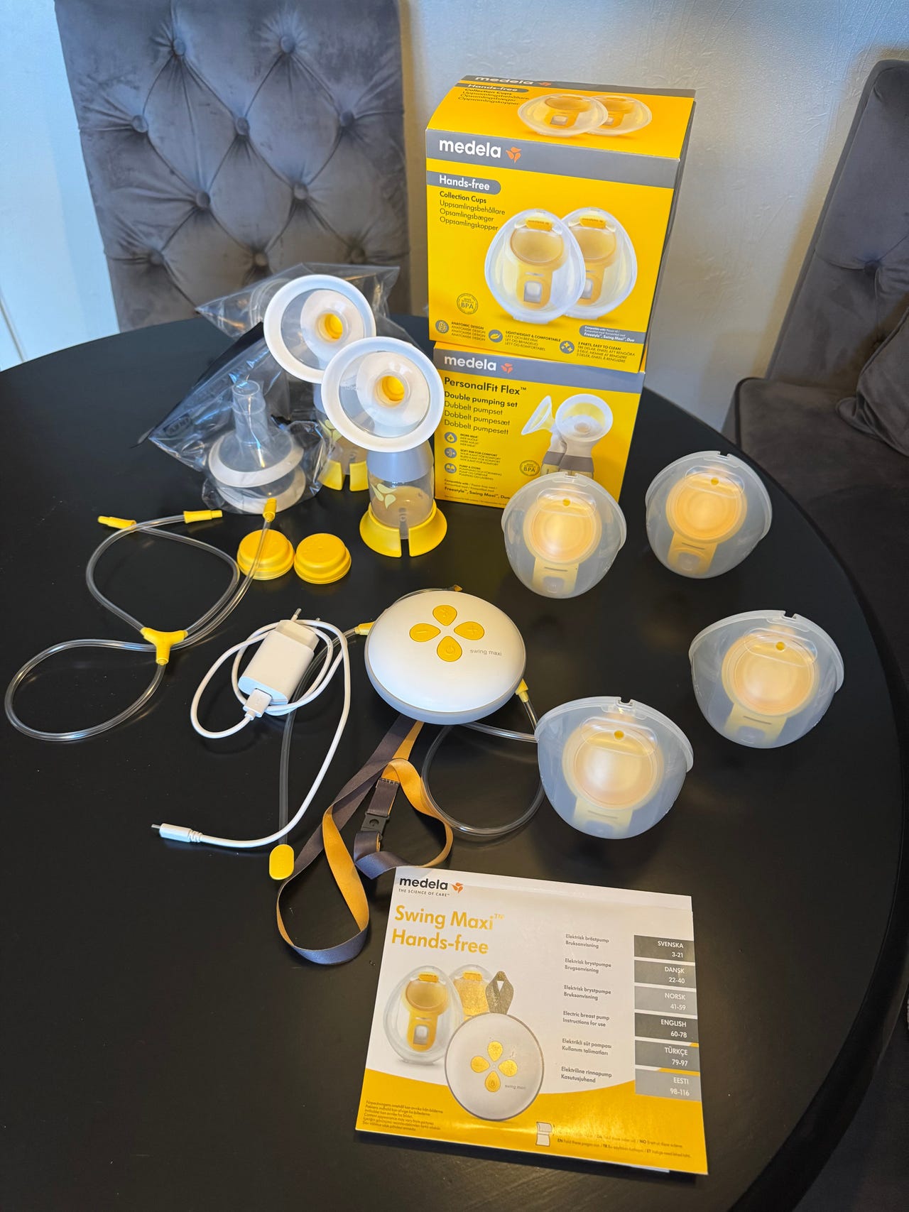 Medela Swing Maxi Hands-free dobbel elektrisk brystpumpe med masse tilbehør | FINN-torget