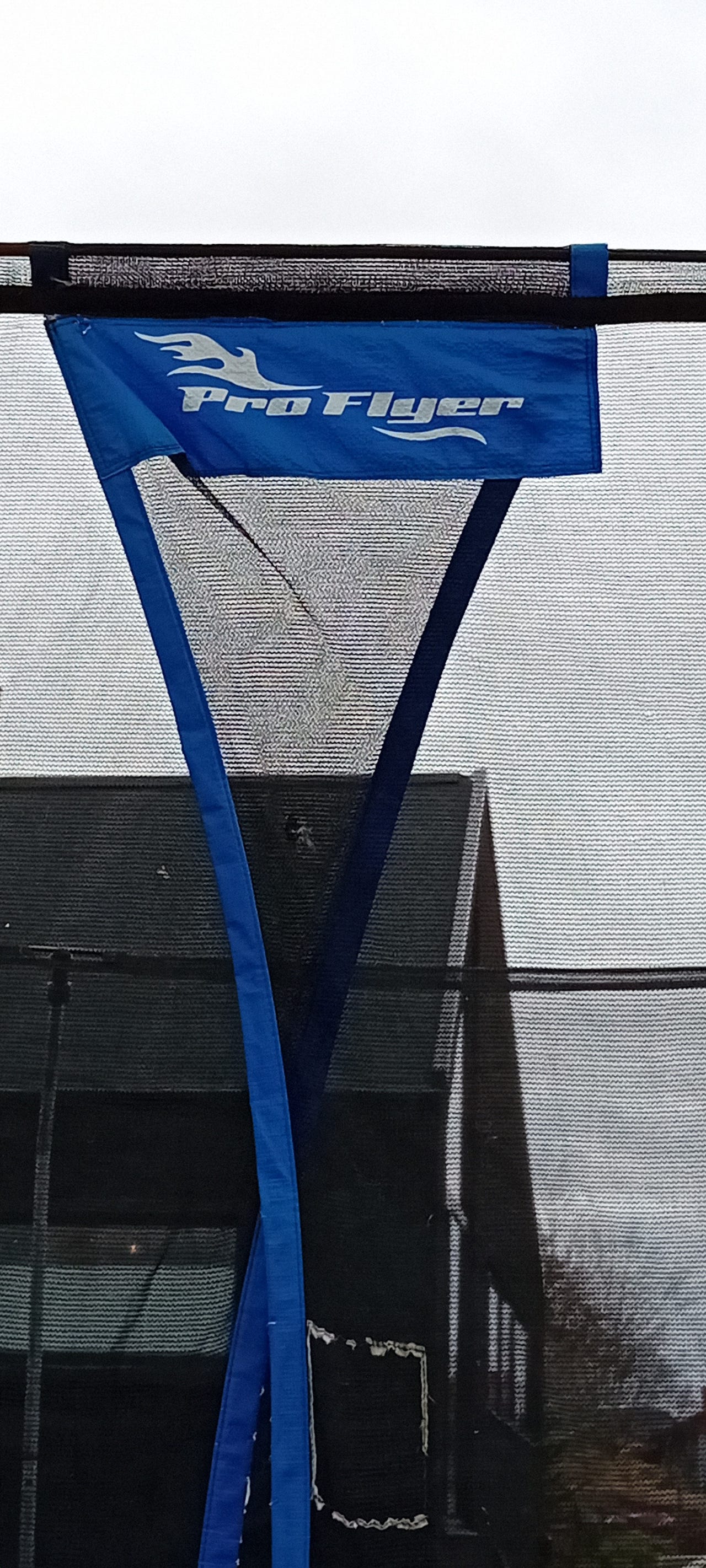 Pro flyer Trampoline 4.57 x 3.05 meter m stige og telt til å sove på ...