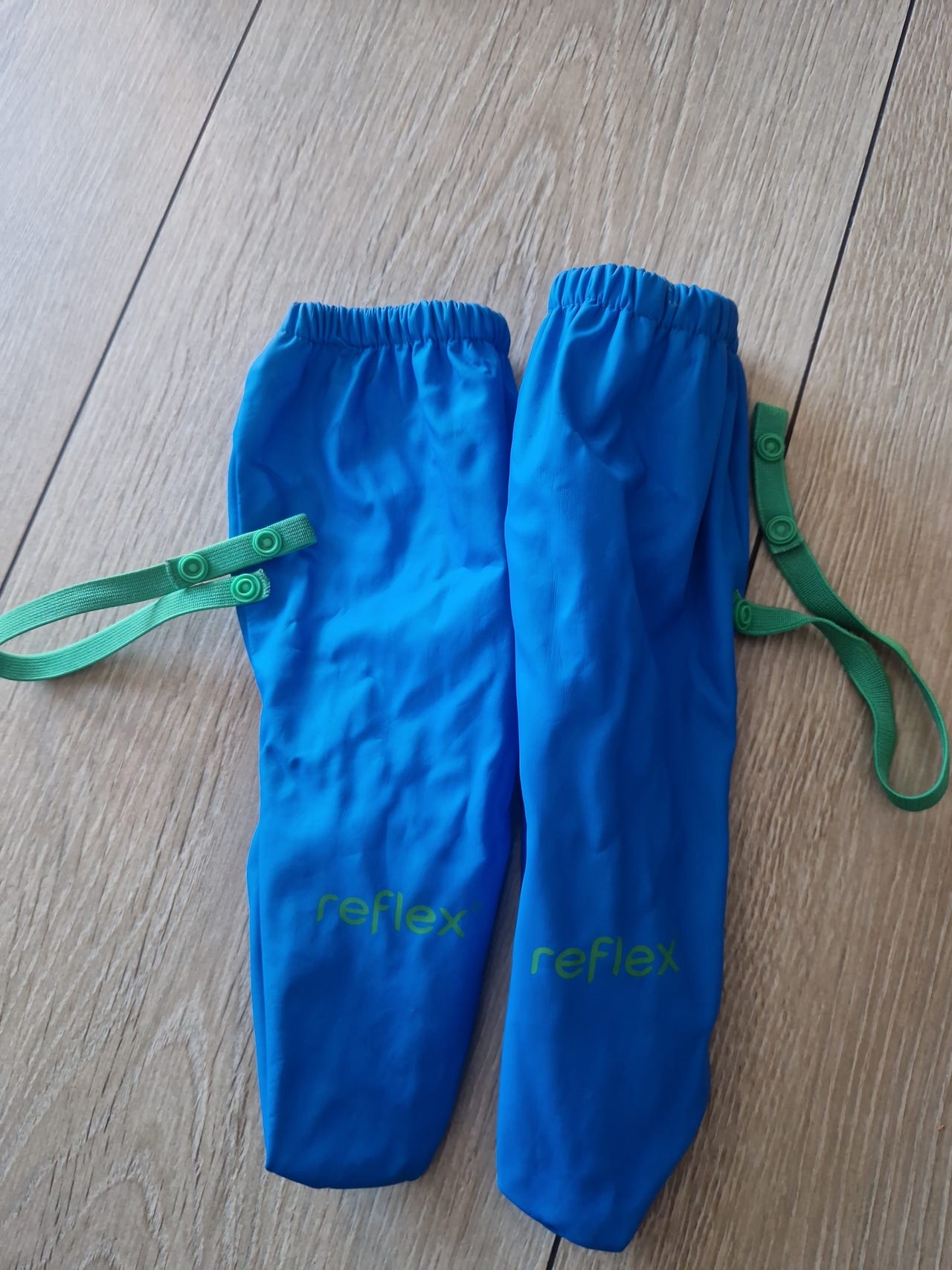 Regnvotter 5-6år | FINN-torget