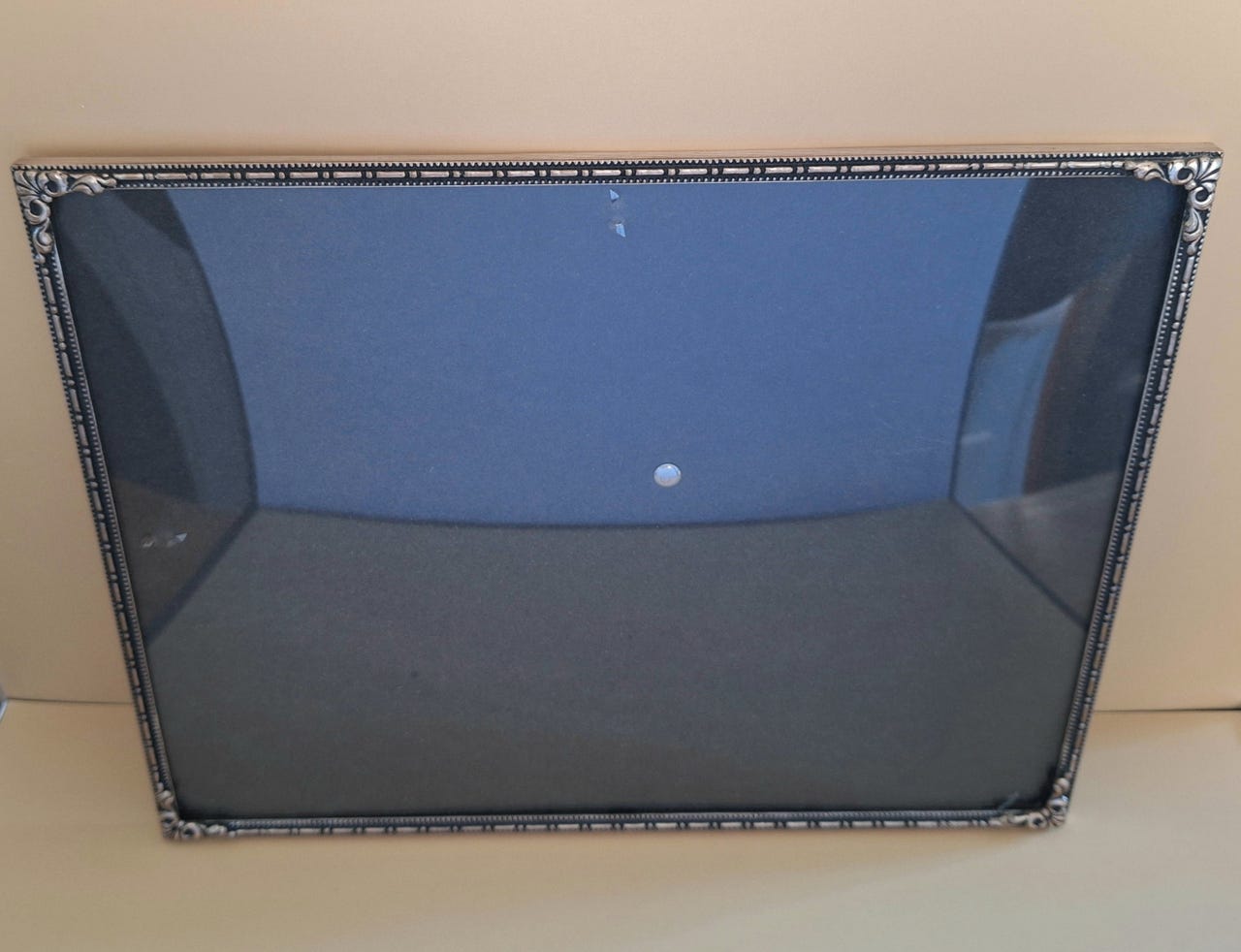 Ramme / Bilderamme med buet glass (20 cm x 26 cm) | FINN-torget