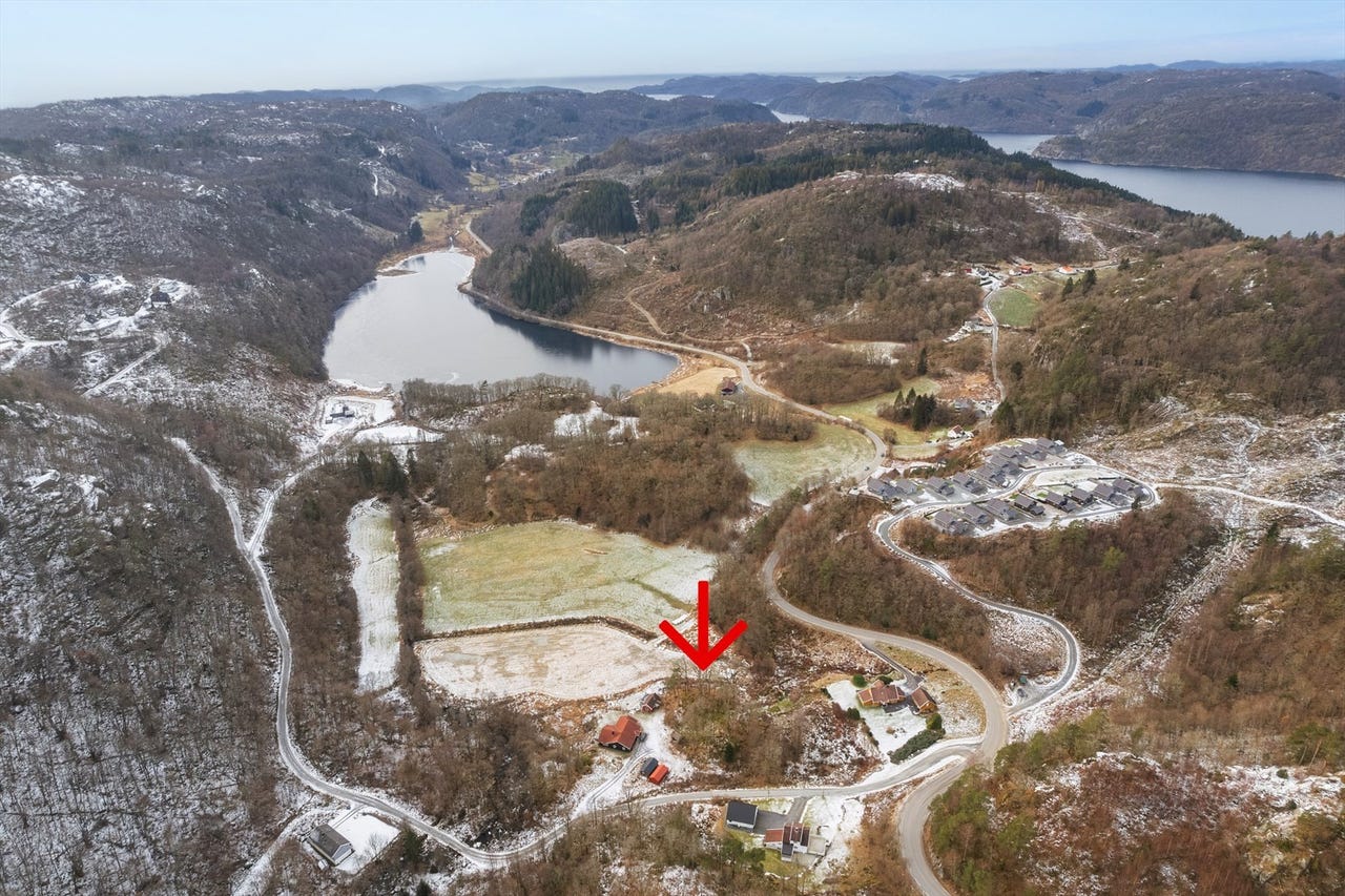 Lyngdal/Hagestad - Tomter for salg. Landlig, men nær sentrum! | FINN ...