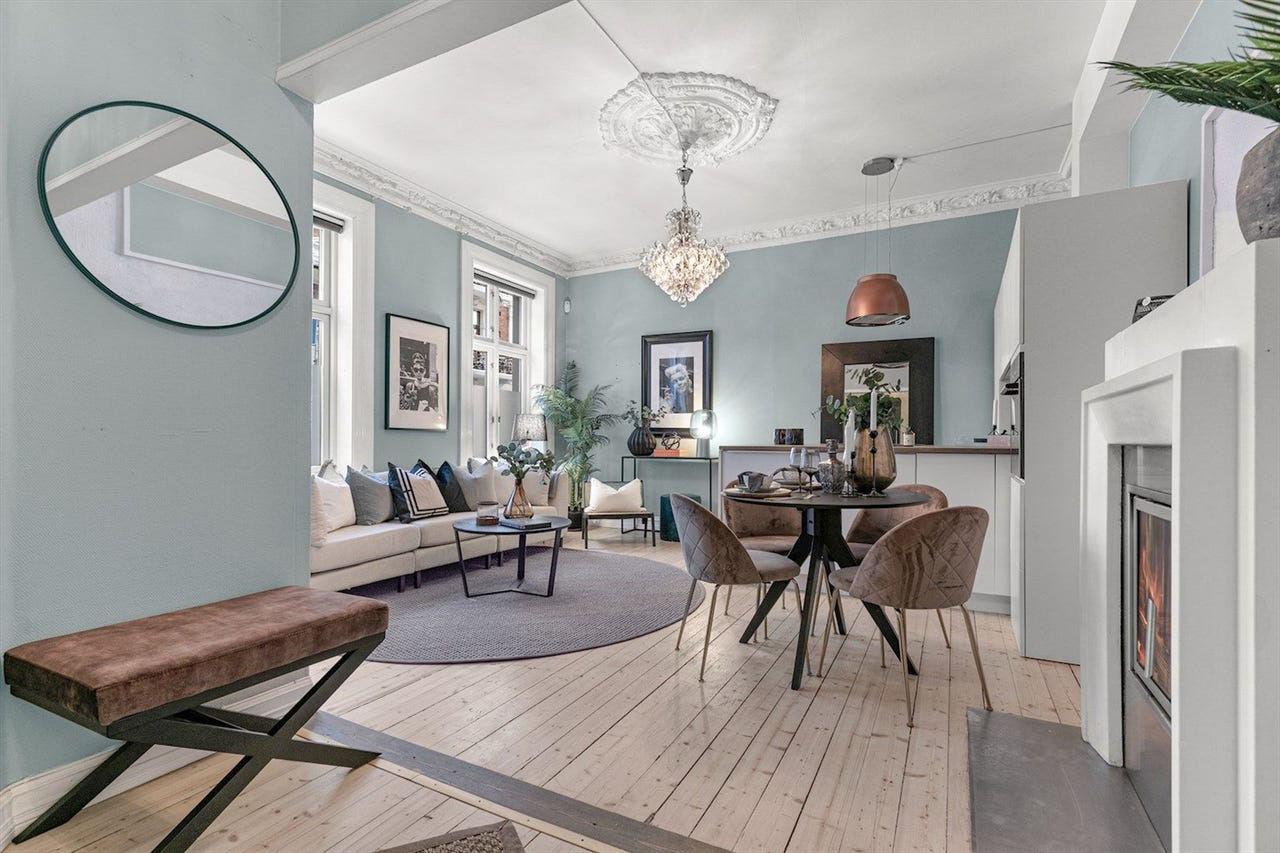 FROGNER - innbydende 3-roms i populært område. Stukkatur & rosett. Peis ...