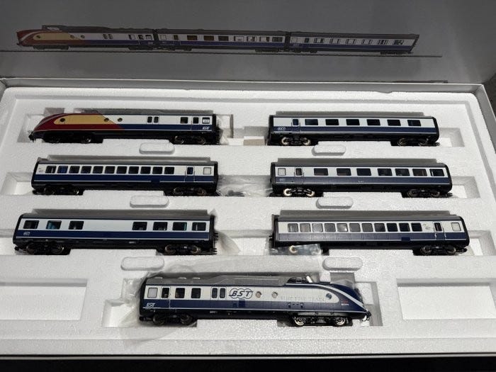 Märklin H0 - 37608 - Togsett (1) - BR 601 "Blue Star Train" - DB | FINN ...