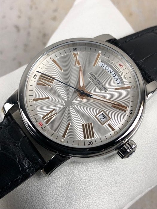 Montblanc - Heritage 4810 Day Date Automatic - 114853 - Herre - 2011-nå | FINN-torget