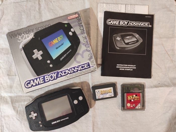 Nintendo - Gameboy Advance - Black - Videospillkonsoll + spill - I ...
