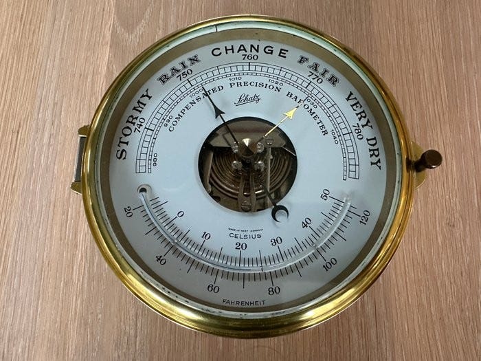 Schatz Aneroid barometer, Marine barometer - vintage, god stand - messing og gla | FINN-torget
