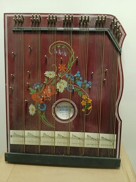 Harpeleik Zither | FINN-torget