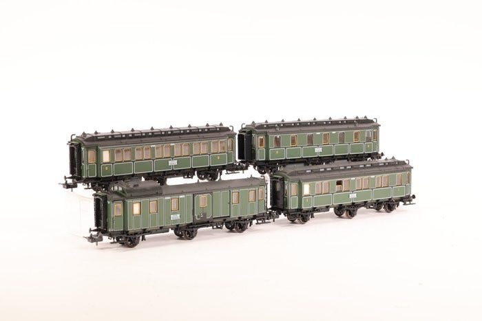 Trix H0 - 3735/3736/3737 - Modelltog passasjervogn (4) - 4 vogner - K ...