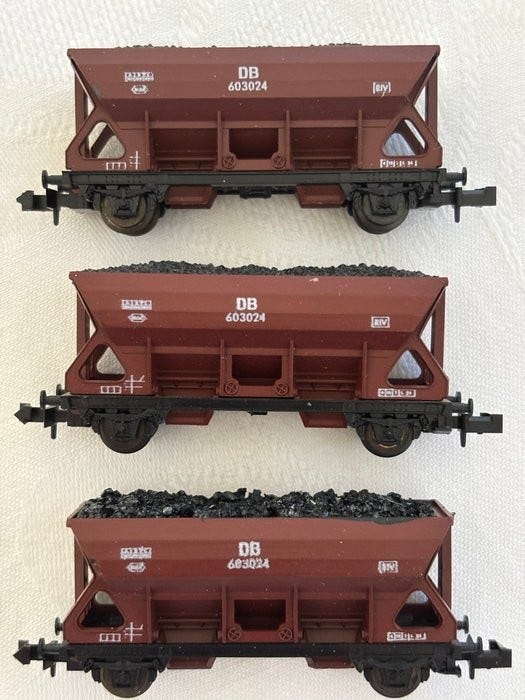 Roco N - 2318 - Modelltogvogn (3) - 3 godsvogner - DB | FINN-torget