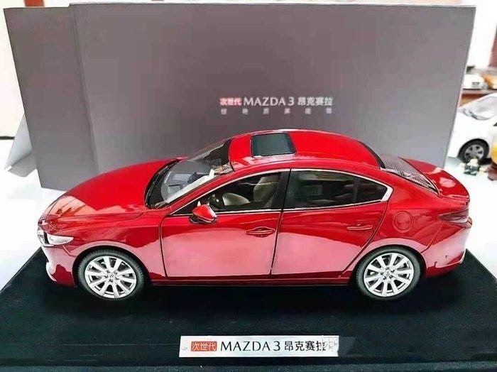 Paudi-models 1:18 - Modellbil - Mazda 3 | FINN-torget