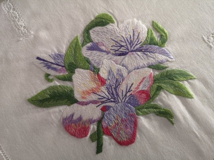 rent lin laken med håndbrodert Punto Pittura laken lin - Laken - 280 cm ...