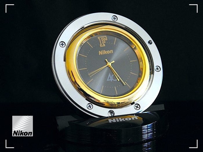 Nikon Desk Clock 'Collector' 40th Anniversary (1959-1999) F Mount ...