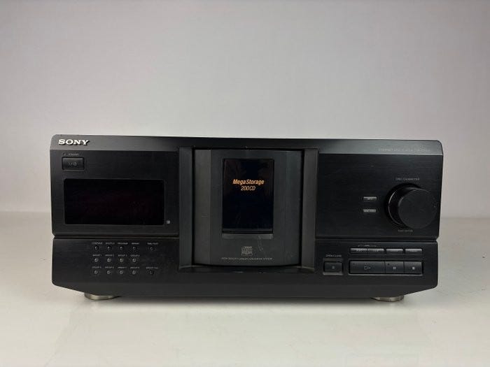 Sony - CDP-CX230 - 200 CD Changer CD-spiller | FINN-torget