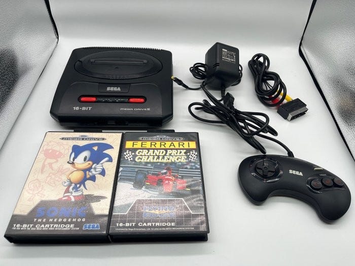 Sega - Mega Drive 2 - Bundle With 2 Games - Sonic - Ferrari - 1 ...