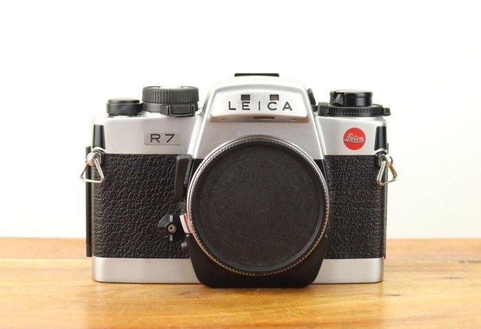 Leica R7 Silver Analogt kompaktkamera | FINN-torget