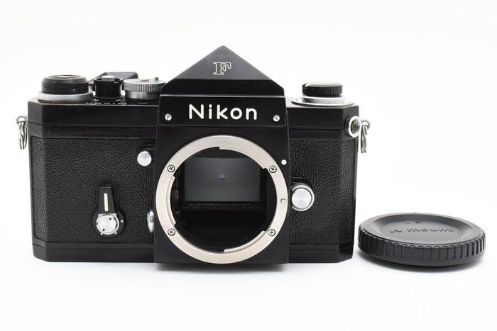 Nikon New F Eye Level, black Apollo Et objektiv speilreflekskamera (SLR ...